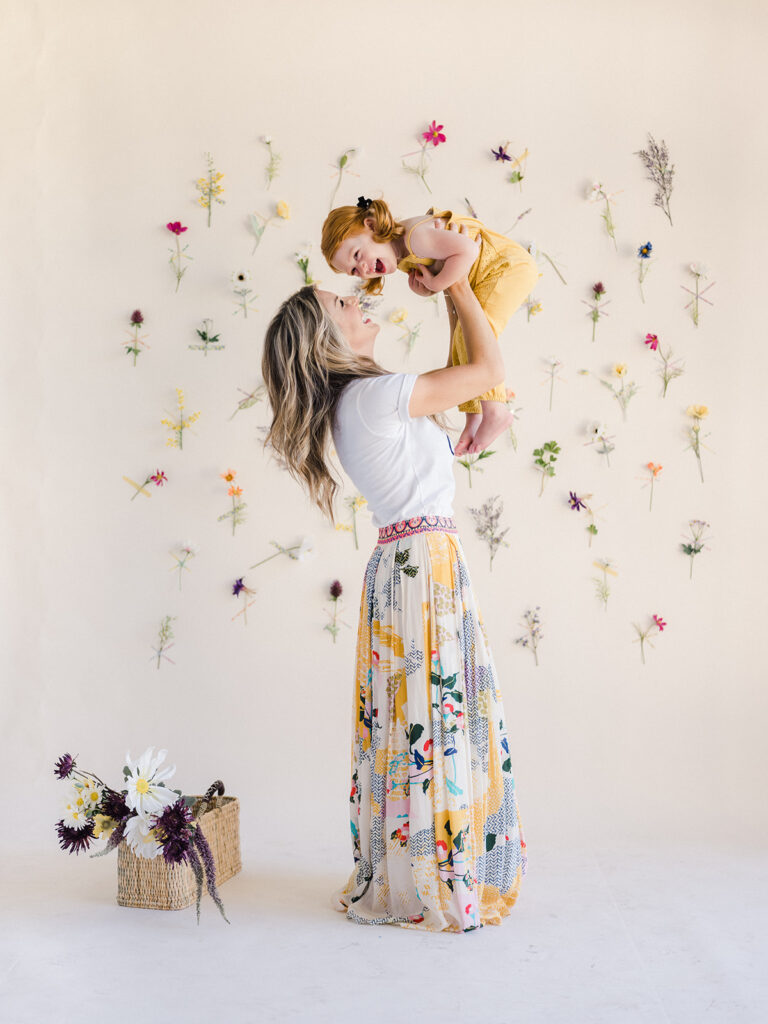 How to Color Coordinate Clothes for Family Portrait - Caroline Tran ...